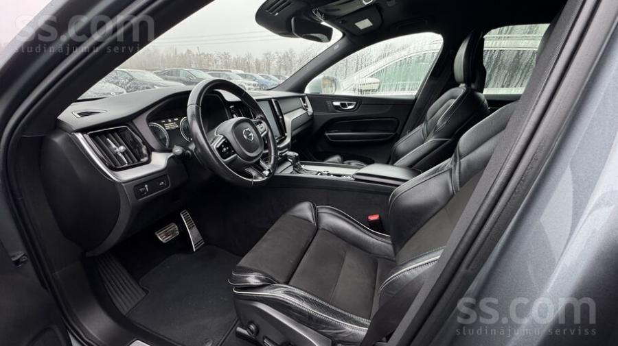 Pelēks Volvo XC60 2018 Jelgava, ar dzinēja tilpumu 2.00 L un nobraukumu 235 tūkst. km par 19800 €, foto 8 vietnē AUTOMOTO.COM.LV