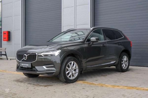 Grey Volvo XC60 2018 in Kaunas, with an engine capacity of 1.97 L and mileage of 223 thousand km for 24499 €, photo 6 on AUTOMOTO.COM.LV
