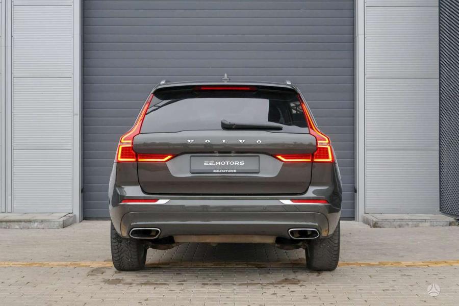 Grey Volvo XC60 2018 in Kaunas, with an engine capacity of 1.97 L and mileage of 223 thousand km for 24499 €, photo 10 on AUTOMOTO.COM.LV