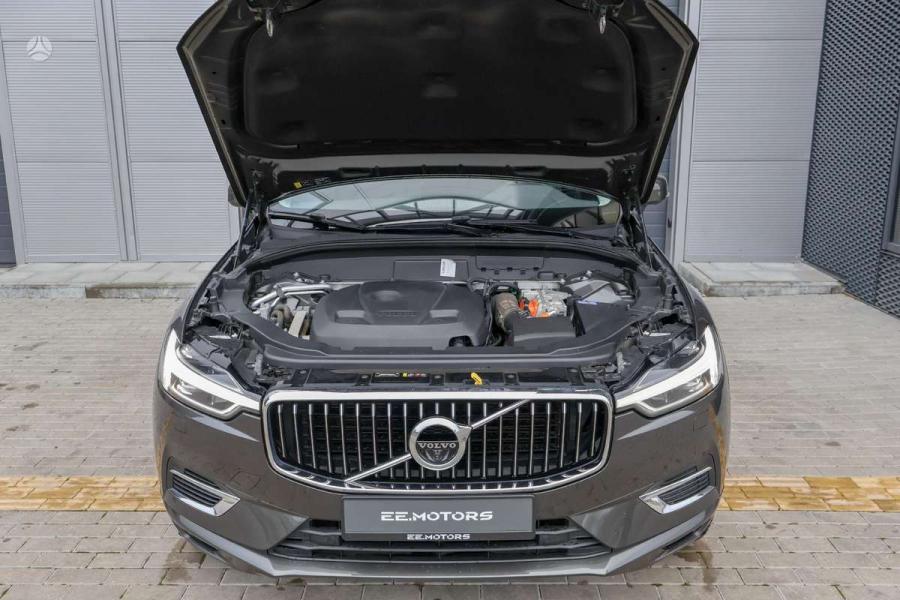 Grey Volvo XC60 2018 in Kaunas, with an engine capacity of 1.97 L and mileage of 223 thousand km for 24499 €, photo 38 on AUTOMOTO.COM.LV