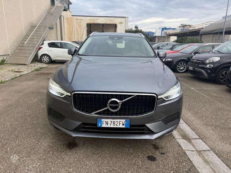 Grey Volvo XC60 2018 in Siauliai, with an engine capacity of 1.97 L and mileage of 300 thousand km for 14900 €, photo 2 on AUTOMOTO.COM.LV