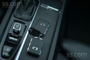 Pelēks Volvo XC60 2018 Liepāja, ar dzinēja tilpumu 2.00 L un nobraukumu 275 tūkst. km par 22800 €, foto 15 vietnē AUTOMOTO.COM.LV