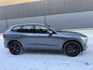 Grey Volvo XC60 2018 in Siauliai, with an engine capacity of 1.97 L and mileage of 300 thousand km for 14900 €, photo 4 on AUTOMOTO.COM.LV