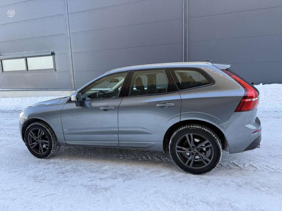 Grey Volvo XC60 2018 in Siauliai, with an engine capacity of 1.97 L and mileage of 300 thousand km for 14900 €, photo 7 on AUTOMOTO.COM.LV