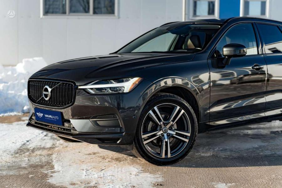 Grey Volvo XC60 2018 in Klaipeda, with an engine capacity of 0.20 L and mileage of 75 thousand km for 24500 €, photo 18 on AUTOMOTO.COM.LV