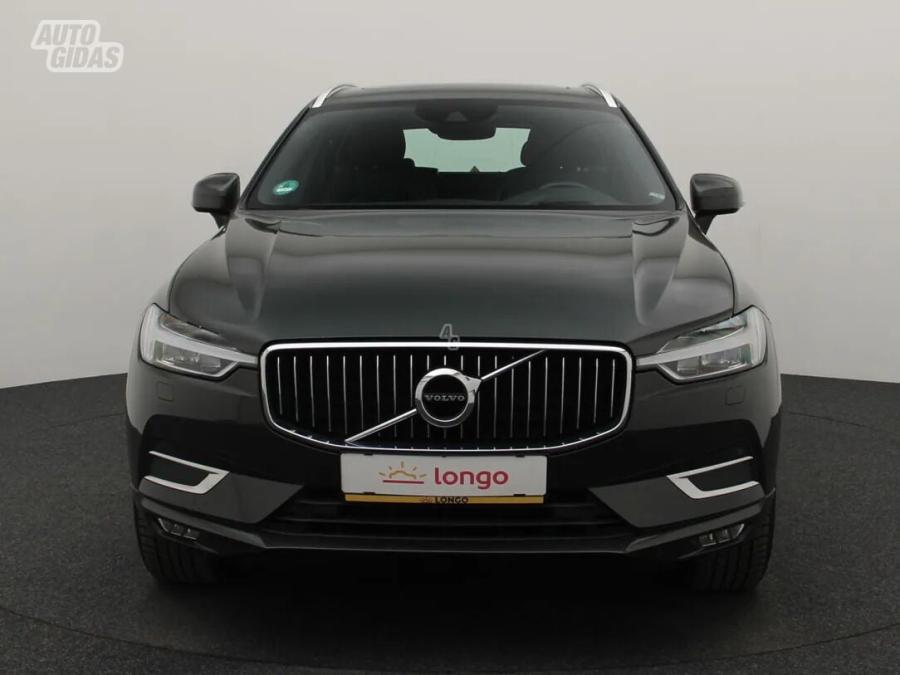 Grey Volvo XC60 2018 in Vilnius, with an engine capacity of 2.00 L and mileage of 210 thousand km for 23999 €, photo 4 on AUTOMOTO.COM.LV