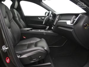 Grey Volvo XC60 2018 in Vilnius, with an engine capacity of 2.00 L and mileage of 210 thousand km for 23999 €, photo 15 on AUTOMOTO.COM.LV
