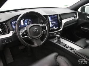 Grey Volvo XC60 2018 in Vilnius, with an engine capacity of 2.00 L and mileage of 210 thousand km for 23999 €, photo 17 on AUTOMOTO.COM.LV