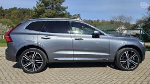 Grey Volvo XC60 2018 in Prienai, with an engine capacity of 2.00 L and mileage of 240 thousand km for 21600 €, photo 7 on AUTOMOTO.COM.LV