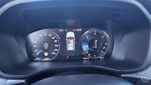 Grey Volvo XC60 2018 in Prienai, with an engine capacity of 2.00 L and mileage of 240 thousand km for 21600 €, photo 18 on AUTOMOTO.COM.LV