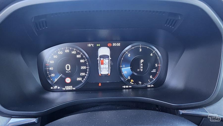 Grey Volvo XC60 2018 in Prienai, with an engine capacity of 2.00 L and mileage of 240 thousand km for 21600 €, photo 18 on AUTOMOTO.COM.LV