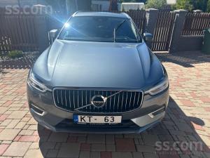 Grey Volvo XC60 2018 in Bauska, with an engine capacity of 2.00 L and mileage of 245 thousand km for 21200 €, photo 4 on AUTOMOTO.COM.LV
