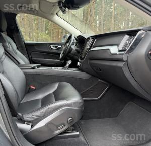 Pelēks Volvo XC60 2018 Jūrmala, ar dzinēja tilpumu 2.00 L un nobraukumu 247 tūkst. km par 17500 €, foto 13 vietnē AUTOMOTO.COM.LV