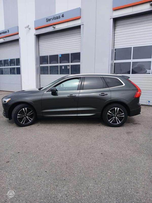 Pelēks Volvo XC60 2018 Kauņa, ar dzinēja tilpumu 2.00 L un nobraukumu 131 tūkst. km par 21700 €, foto 2 vietnē AUTOMOTO.COM.LV