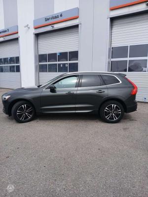 Grey Volvo XC60 2018 in Kaunas, with an engine capacity of 2.00 L and mileage of 131 thousand km for 21700 €, photo 3 on AUTOMOTO.COM.LV