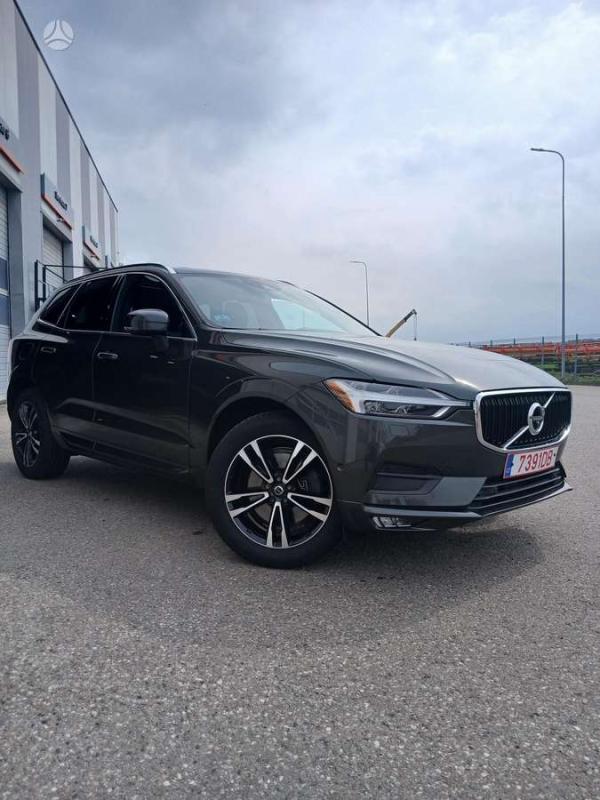 Pelēks Volvo XC60 2018 Kauņa, ar dzinēja tilpumu 2.00 L un nobraukumu 131 tūkst. km par 21700 €, foto 3 vietnē AUTOMOTO.COM.LV