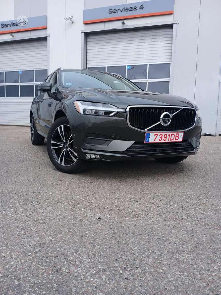 Grey Volvo XC60 2018 in Kaunas, with an engine capacity of 2.00 L and mileage of 131 thousand km for 21700 €, photo 6 on AUTOMOTO.COM.LV