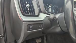 Pelēks Volvo XC60 2018 Rīga, ar dzinēja tilpumu 2.00 L un nobraukumu 257 tūkst. km par 19950 €, foto 12 vietnē AUTOMOTO.COM.LV