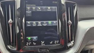 Pelēks Volvo XC60 2018 Rīga, ar dzinēja tilpumu 2.00 L un nobraukumu 257 tūkst. km par 19950 €, foto 21 vietnē AUTOMOTO.COM.LV