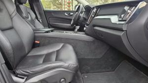 Pelēks Volvo XC60 2018 Rīga, ar dzinēja tilpumu 2.00 L un nobraukumu 257 tūkst. km par 19950 €, foto 25 vietnē AUTOMOTO.COM.LV