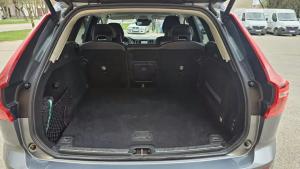 Pelēks Volvo XC60 2018 Rīga, ar dzinēja tilpumu 2.00 L un nobraukumu 257 tūkst. km par 19950 €, foto 28 vietnē AUTOMOTO.COM.LV