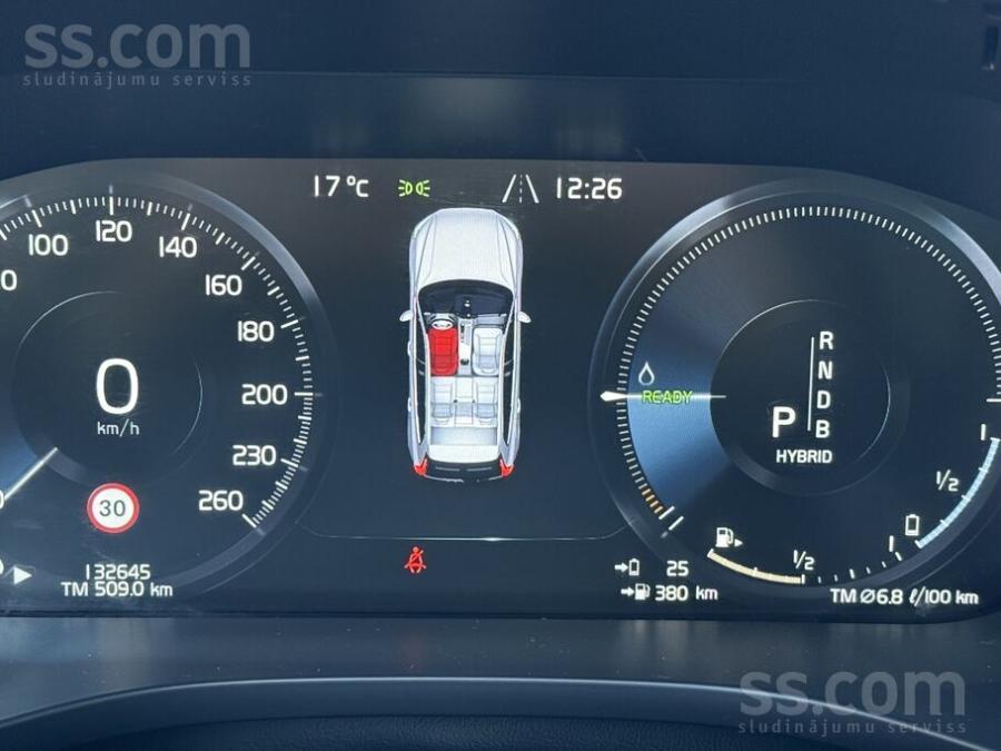Grey Volvo XC60 2018 in Riga, with an engine capacity of 2.00 L and mileage of 0 thousand km for 25800 €, photo 27 on AUTOMOTO.COM.LV