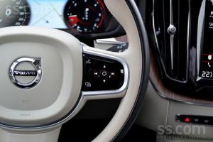 Grey Volvo XC60 2018 in Tukums, with an engine capacity of 2.00 L and mileage of 263 thousand km for 22990 €, photo 25 on AUTOMOTO.COM.LV