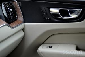 Grey Volvo XC60 2018 in Tukums, with an engine capacity of 2.00 L and mileage of 263 thousand km for 22990 €, photo 28 on AUTOMOTO.COM.LV