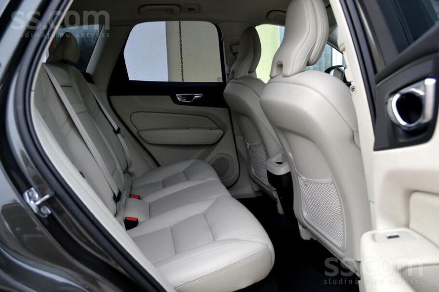 Grey Volvo XC60 2018 in Tukums, with an engine capacity of 2.00 L and mileage of 263 thousand km for 22990 €, photo 32 on AUTOMOTO.COM.LV