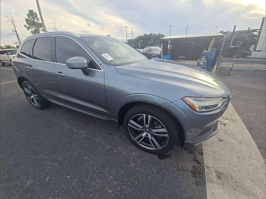 Pelēks Volvo XC60 2018 Šauļi, ar dzinēja tilpumu 1.97 L un nobraukumu 185 tūkst. km par 15000 €, foto 1 vietnē AUTOMOTO.COM.LV