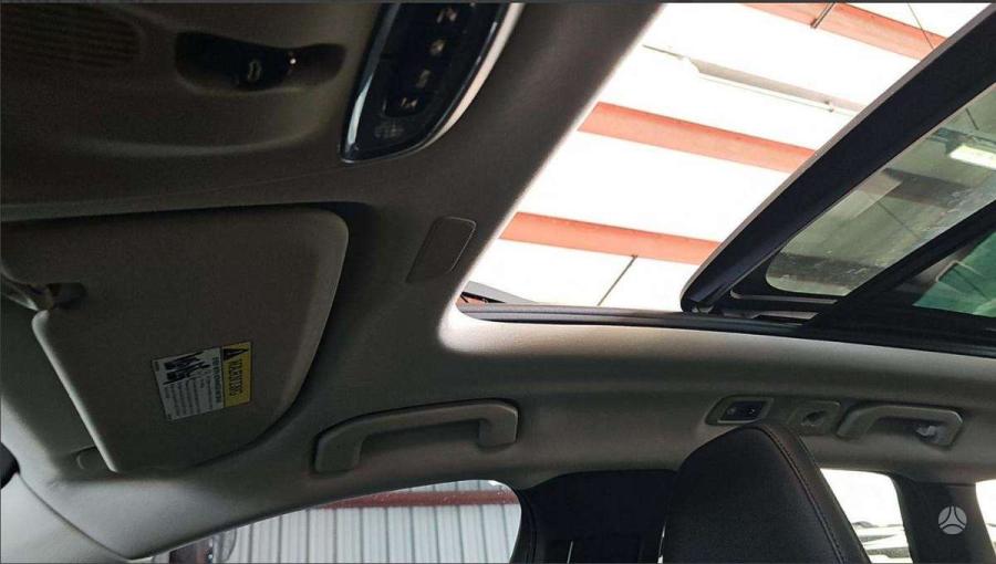 Pelēks Volvo XC60 2018 Šauļi, ar dzinēja tilpumu 1.97 L un nobraukumu 185 tūkst. km par 15000 €, foto 15 vietnē AUTOMOTO.COM.LV