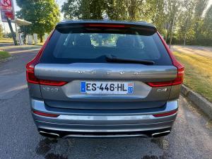 Grey Volvo XC60 2018 in Taurage, with an engine capacity of 1.97 L and mileage of 246 thousand km for 17900 €, photo 8 on AUTOMOTO.COM.LV