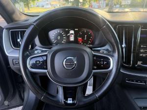 Grey Volvo XC60 2018 in Taurage, with an engine capacity of 1.97 L and mileage of 246 thousand km for 17900 €, photo 18 on AUTOMOTO.COM.LV