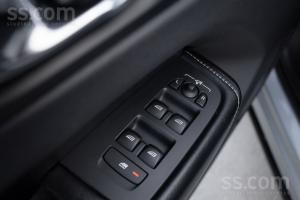Pelēks Volvo XC60 2018 Jelgava, ar dzinēja tilpumu 2.00 L un nobraukumu 208 tūkst. km par 25000 €, foto 32 vietnē AUTOMOTO.COM.LV