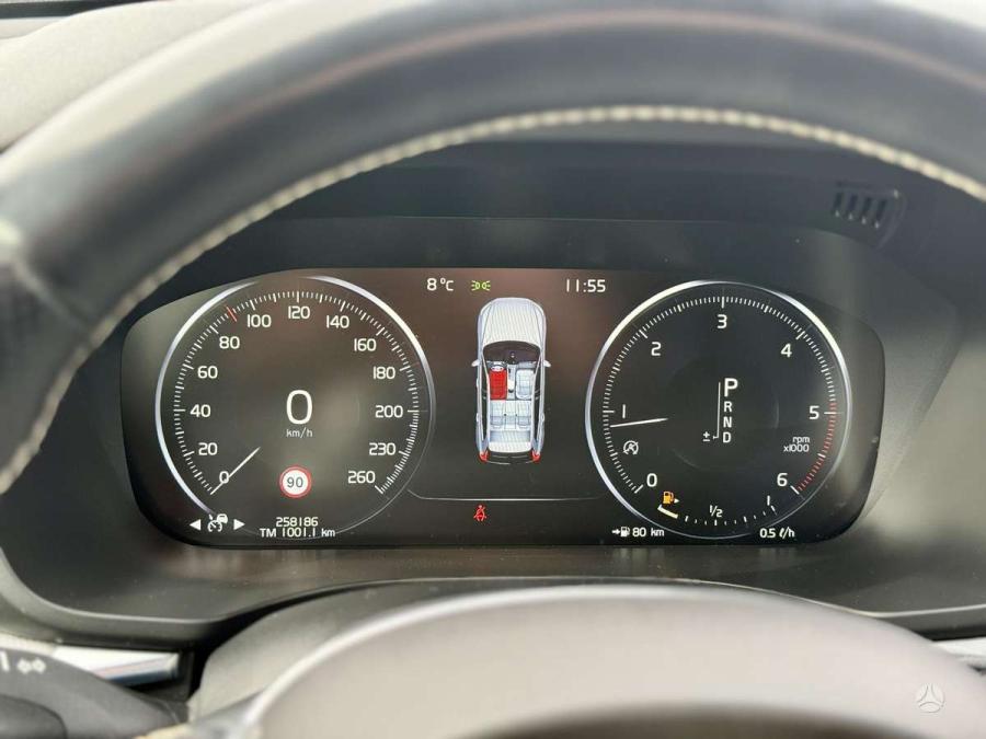 Pelēks Volvo XC60 2018 Vilkaviškis, ar dzinēja tilpumu 1.97 L un nobraukumu 260 tūkst. km par 19000 €, foto 12 vietnē AUTOMOTO.COM.LV