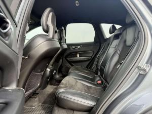 Pelēks Volvo XC60 2018 Vilkaviškis, ar dzinēja tilpumu 1.97 L un nobraukumu 260 tūkst. km par 19000 €, foto 22 vietnē AUTOMOTO.COM.LV
