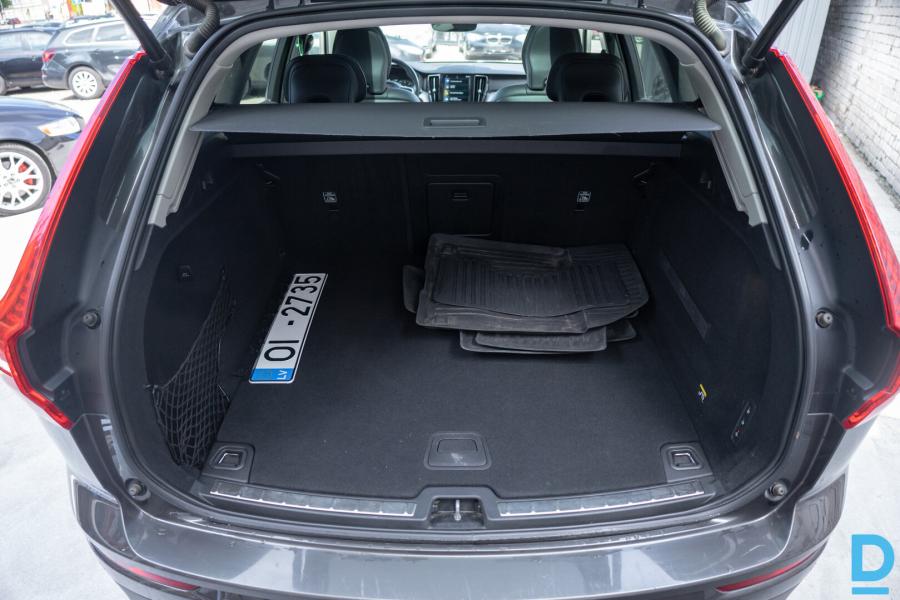 Pelēks Volvo XC60 2018 Liepāja, ar dzinēja tilpumu 2.00 L un nobraukumu 275 tūkst. km par 20500 €, foto 8 vietnē AUTOMOTO.COM.LV
