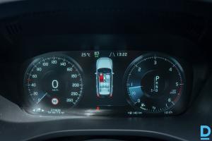 Pelēks Volvo XC60 2018 Liepāja, ar dzinēja tilpumu 2.00 L un nobraukumu 275 tūkst. km par 20500 €, foto 9 vietnē AUTOMOTO.COM.LV