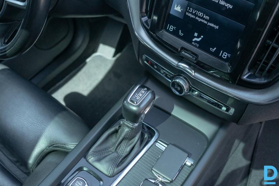 Pelēks Volvo XC60 2018 Liepāja, ar dzinēja tilpumu 2.00 L un nobraukumu 275 tūkst. km par 20500 €, foto 11 vietnē AUTOMOTO.COM.LV