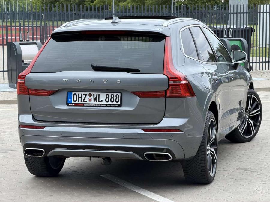 Grey Volvo XC60 2018 in Jonava, with an engine capacity of 1.97 L and mileage of 280 thousand km for 19850 €, photo 11 on AUTOMOTO.COM.LV