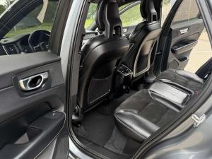 Grey Volvo XC60 2018 in Jonava, with an engine capacity of 1.97 L and mileage of 280 thousand km for 19850 €, photo 33 on AUTOMOTO.COM.LV