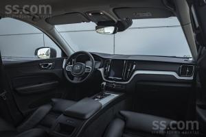Grey Volvo XC60 2018 in Riga, with an engine capacity of 2.00 L and mileage of 260 thousand km for 17950 €, photo 16 on AUTOMOTO.COM.LV