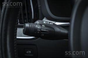 Grey Volvo XC60 2018 in Riga, with an engine capacity of 2.00 L and mileage of 260 thousand km for 17950 €, photo 17 on AUTOMOTO.COM.LV