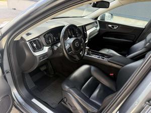Pelēks Volvo XC60 2018 Šauļi, ar dzinēja tilpumu 1.97 L un nobraukumu 300 tūkst. km par 14900 €, foto 13 vietnē AUTOMOTO.COM.LV