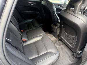 Pelēks Volvo XC60 2018 Šauļi, ar dzinēja tilpumu 1.97 L un nobraukumu 300 tūkst. km par 14900 €, foto 18 vietnē AUTOMOTO.COM.LV