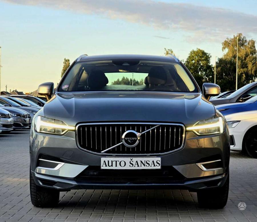 Grey Volvo XC60 2018 in Taurage, with an engine capacity of 1.97 L and mileage of 183 thousand km for 20700 €, photo 4 on AUTOMOTO.COM.LV