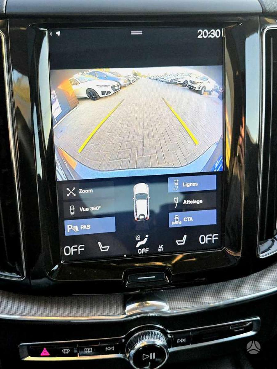 Grey Volvo XC60 2018 in Taurage, with an engine capacity of 1.97 L and mileage of 183 thousand km for 20700 €, photo 18 on AUTOMOTO.COM.LV