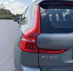 Grey Volvo XC60 2018 in Telschi, with an engine capacity of 2.40 L and mileage of 267 thousand km for 16990 €, photo 23 on AUTOMOTO.COM.LV