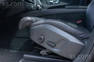 Grey Volvo XC60 2018 in Liepaja, with an engine capacity of 2.00 L and mileage of 275 thousand km for 18950 €, photo 25 on AUTOMOTO.COM.LV