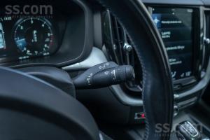 Grey Volvo XC60 2018 in Liepaja, with an engine capacity of 2.00 L and mileage of 275 thousand km for 18950 €, photo 28 on AUTOMOTO.COM.LV